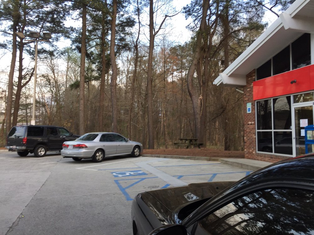 HANDEE HUGO 76 - Updated September 2025 - 36 Photos - 1001 S Miami Blvd ...