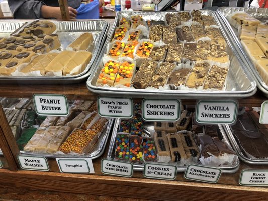 SHRIVER’S SALT WATER TAFFY & FUDGE - Updated August 2025 - 102 Photos ...