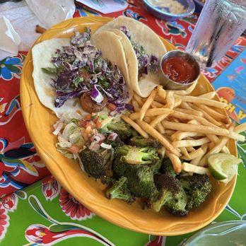 HULA HUT - Updated November 2024 - 1800 Photos & 2155 Reviews - 3825 ...