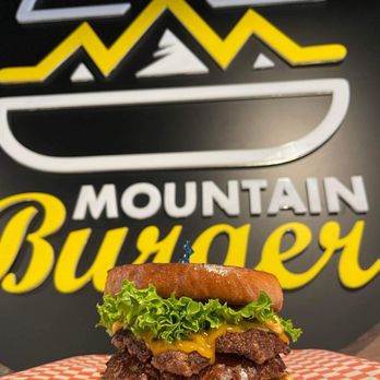 MOUNTAIN BURGER - Updated January 2026 - 15 Photos - 969 Upper Ottawa ...