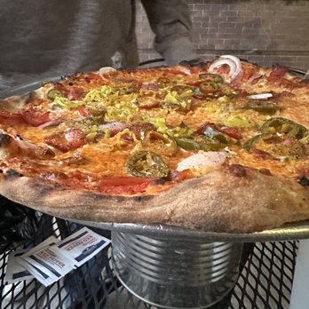 CRAFT PIZZA - Updated June 2024 - 171 Photos & 332 Reviews - 1252 N ...