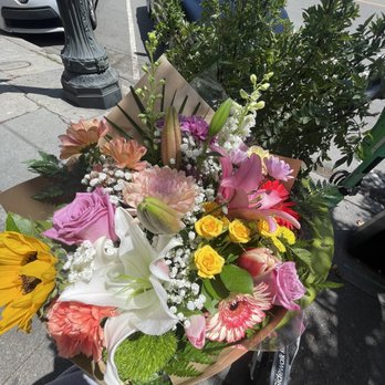 LEE’S DISCOUNT FLORIST - Updated April 2025 - 422 Photos & 332 Reviews ...