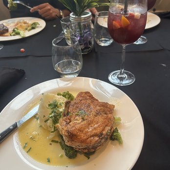 NOMA SOCIAL - Updated July 2025 - 386 Photos & 195 Reviews - 1 Radisson ...