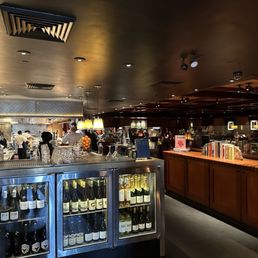 HOUSTON’S RESTAURANT - Updated October 2025 - 1233 Photos & 1110 ...