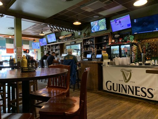 MOLLY’S IRISH PUB - Updated July 2024 - 95 Photos & 191 Reviews - 36 ...