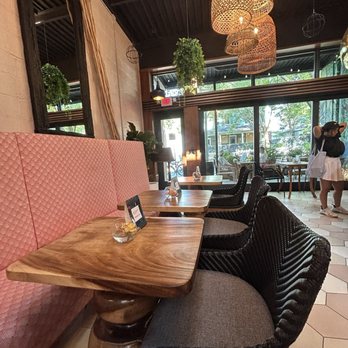 THE READING ROOM - Updated January 2025 - 105 Photos & 55 Reviews - 429 ...