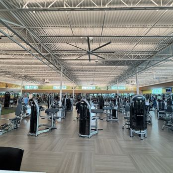 LA FITNESS - Updated December 2025 - 14 Photos & 17 Reviews - 15400 SW ...