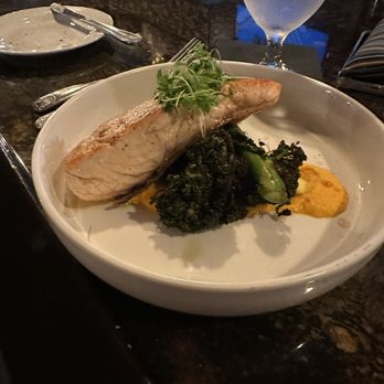 FISH BONES GRILL - Updated December 2025 - 170 Photos & 213 Reviews ...