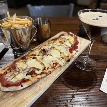 NOSH WINE LOUNGE - Updated December 2025 - 288 Photos & 308 Reviews ...