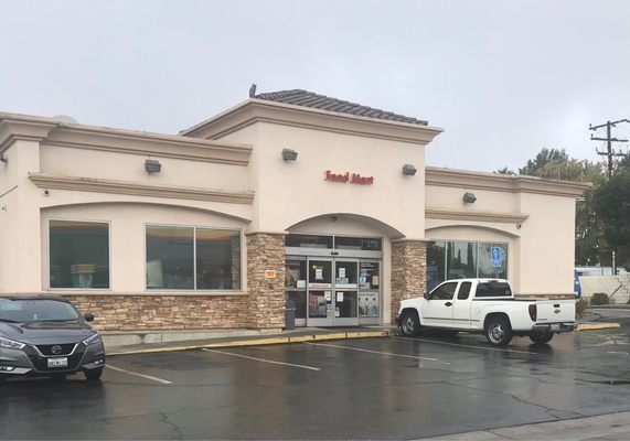 SHELL - Updated September 2025 - 21 Photos & 29 Reviews - 1521 E 4th St ...