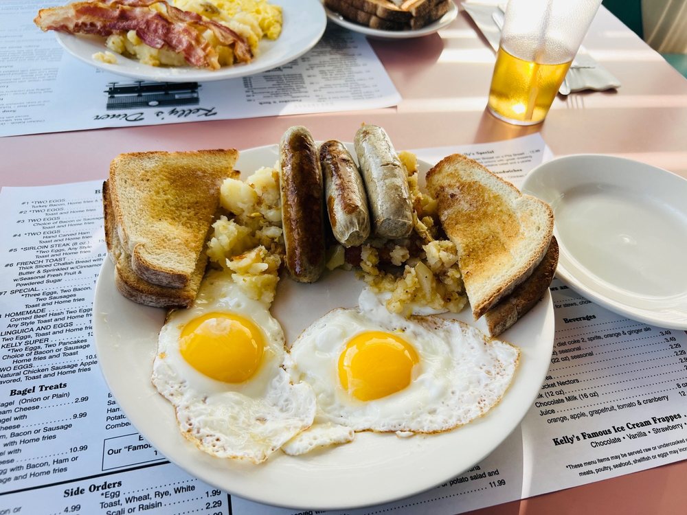 KELLY’S DINER - 175 Photos & 331 Reviews - Food near Somerville, MA ...