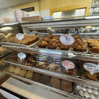 THE SUNFLOWER BAKERY & CAFE - Updated March 2025 - 1254 Photos & 1445 ...