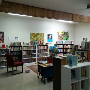 HUTTO PUBLIC LIBRARY - Updated July 2025 - 50 Photos - 500 W Live Oak ...