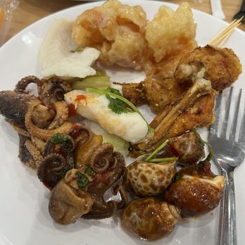 UMI HOTPOT SEAFOOD & SUSHI BUFFET - Updated August 2024 - 144 Photos ...