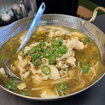 YOO YEE - Updated August 2025 - 145 Photos & 52 Reviews - 4925 N ...