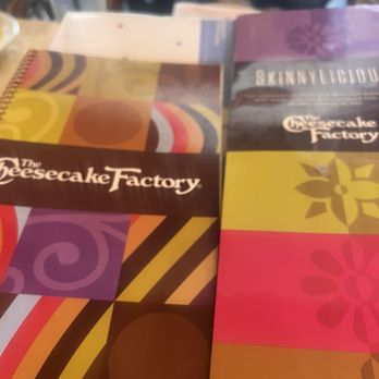THE CHEESECAKE FACTORY - Updated May 2025 - 815 Photos & 678 Reviews ...