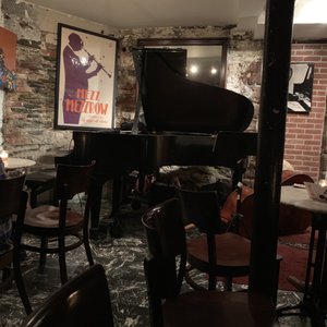 MEZZROW - 70 Photos & 84 Reviews - Jazz & Blues - 163 W 10th St, New ...