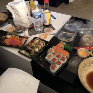 SAGA HIBACHI STEAKHOUSE & SUSHI BAR - 98 Photos & 132 Reviews - 145 ...