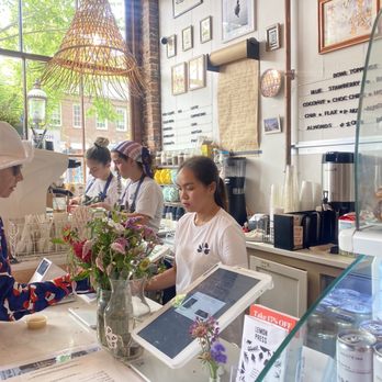 LEMON PRESS - Updated May 2024 - 100 Photos & 128 Reviews - 41 Main St ...