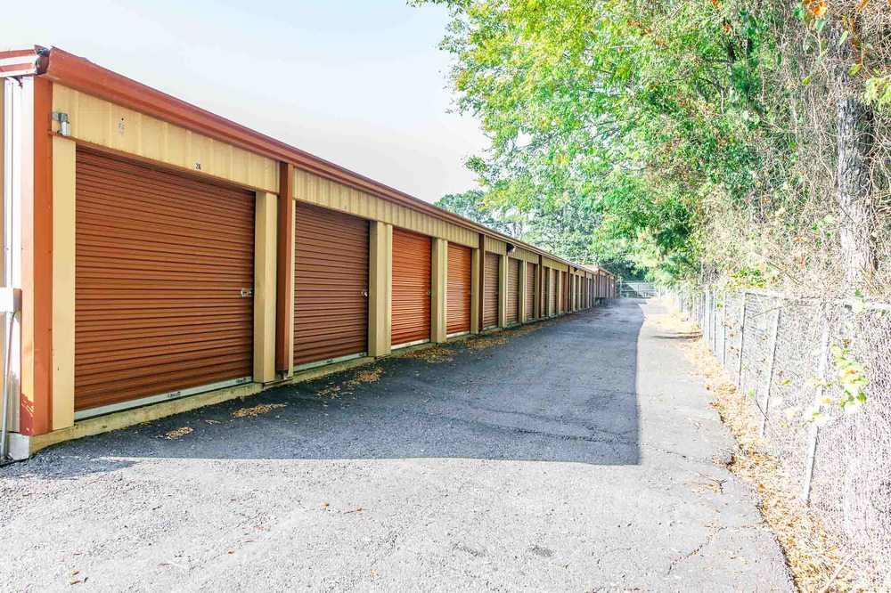 MINI MALL STORAGE - 19 Photos - 204 John Owens St, Hot Springs ...