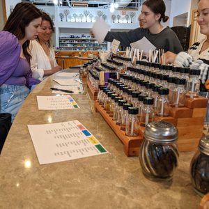 AROMA WORKSHOP - 73 Photos & 117 Reviews - Perfume - 2110 N Halsted St ...