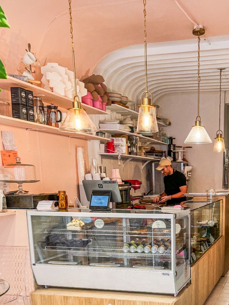 THE PASTRY BOX - Updated September 2025 - 174 Photos & 67 Reviews - 515 ...