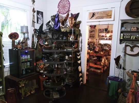 NELIPOT TEA SHOP - Updated August 2025 - 515 E St Charles, Brownsville ...