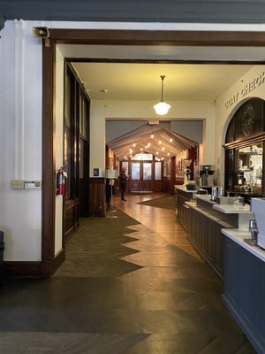 COAT CHECK COFFEE - 804 Photos & 504 Reviews - 401 E Michigan St ...