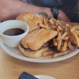 LOCALZ BISTRO - Updated January 2026 - 302 Photos & 347 Reviews - 1850 ...