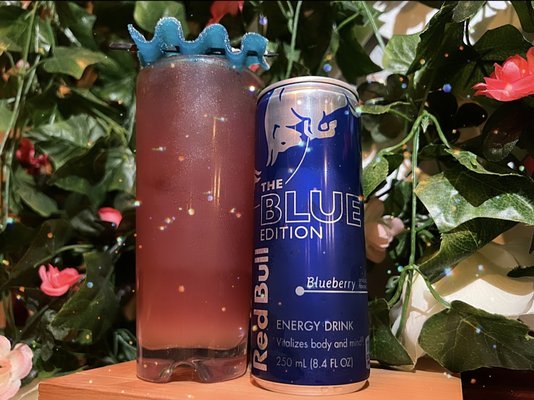 PRETTY PLEASE SOCIAL ROOM - Updated October 2025 - 16 Photos & 29 ...