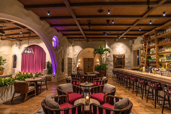 MAXIMÓN - 794 Photos & 254 Reviews - 200 International Dr, Baltimore ...