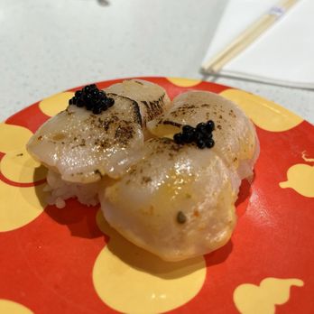UZU REVOLVING SUSHI - Updated July 2025 - 623 Photos & 306 Reviews ...