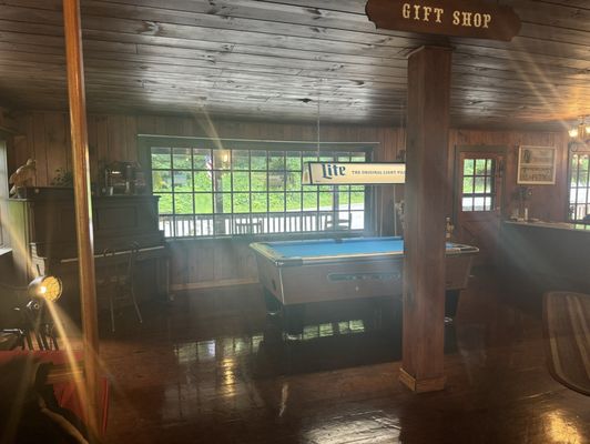 TWISTED SPOKE - Updated August 2025 - 22 Photos & 33 Reviews - 6490 ...