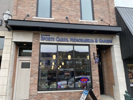 ROCHESTER SPORTS CARDS AND MEMORABILIA - Updated December 2025 - 15 ...