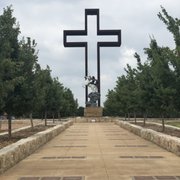 THE EMPTY CROSS - 200 Photos & 32 Reviews - Botanical Gardens - Benson ...