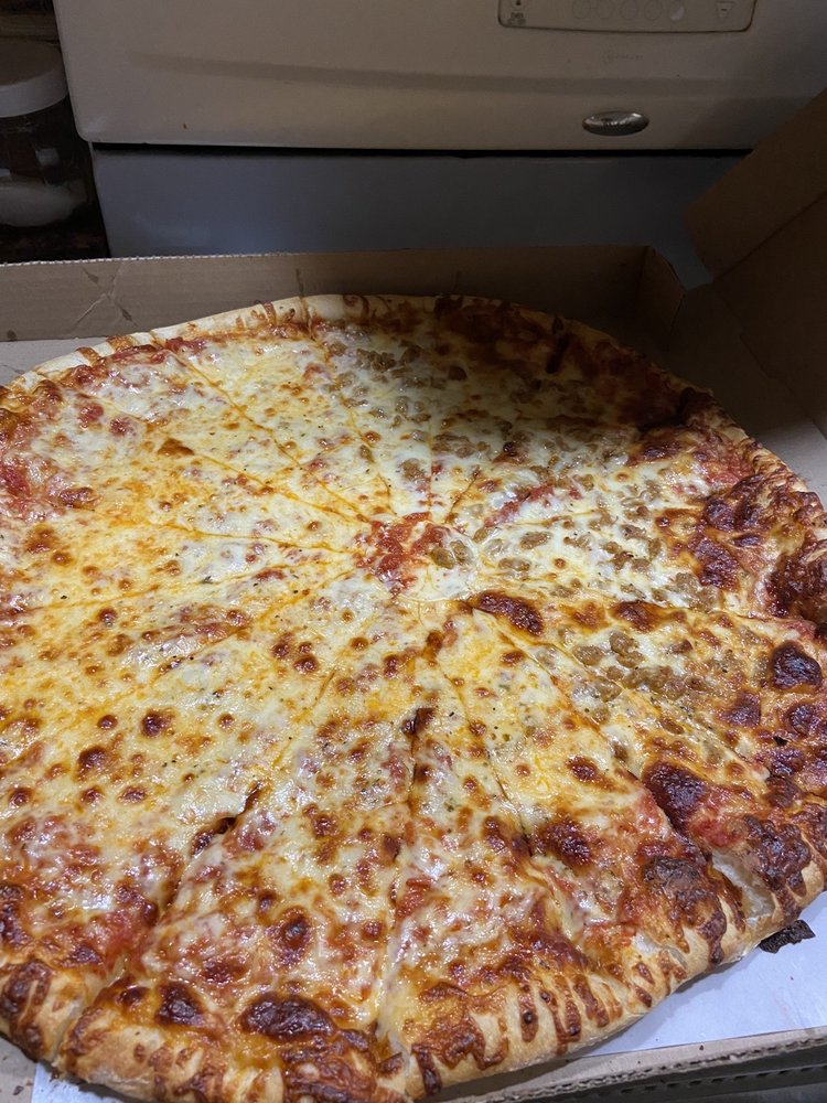 A & B PIZZA - Updated August 2025 - 2418 Freeport Rd, Natrona Heights ...