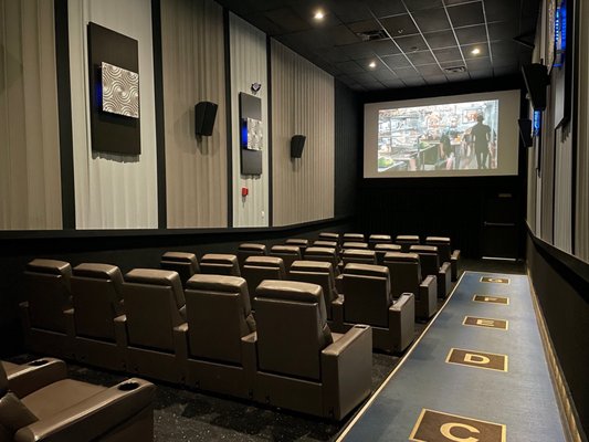 FLAGSHIP PREMIUM CINEMA - Updated May 2024 - 27 Photos & 48 Reviews ...