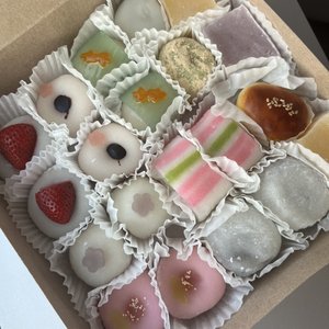 FUGETSU-DO - 2136 Photos & 1052 Reviews - Candy Stores - 315 E 1st St ...