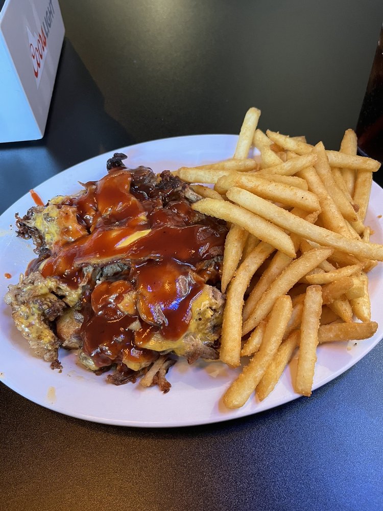 TROUBLE’S RESTAURANT AND BAR - Updated December 2025 - 11 Reviews - 324 ...