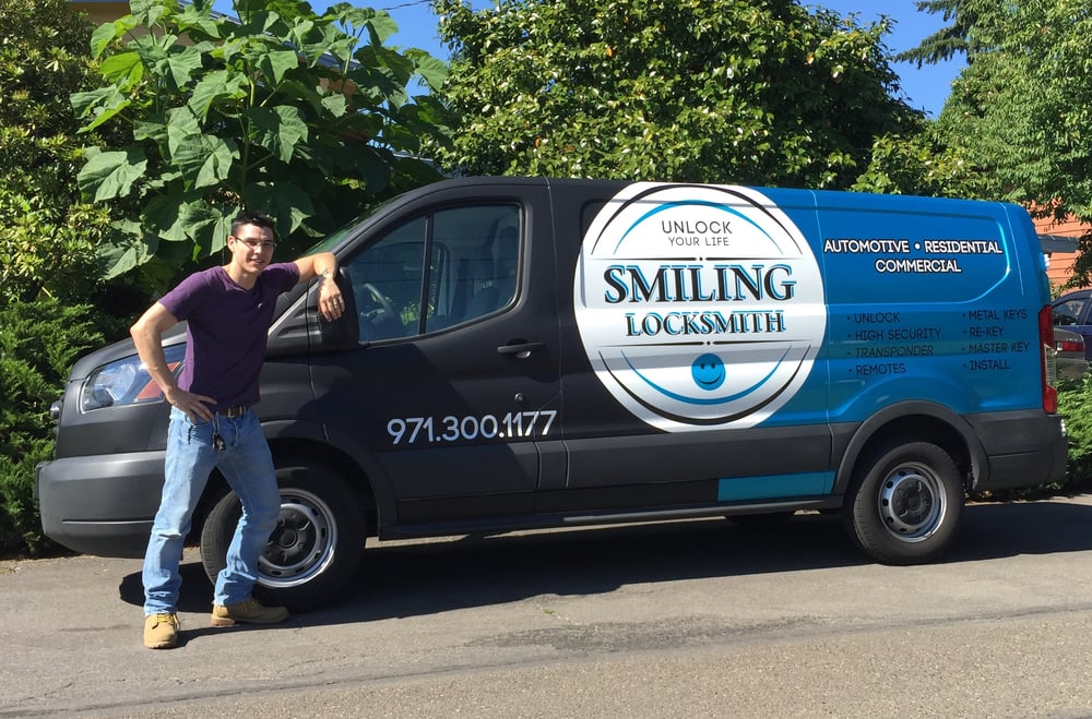 SMILING LOCKSMITH - Updated October 2025 - 54 Reviews - Portland ...