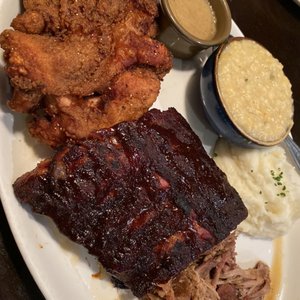 GUS’S BARBECUE - 3053 Photos & 2445 Reviews - Barbeque - 808 Fair Oaks ...