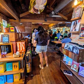 THE WILD DETECTIVES - Updated November 2025 - 675 Photos & 535 Reviews ...