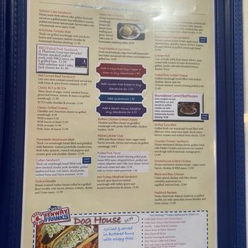 ROUNDABOUT DINER & LOUNGE - Updated June 2025 - 432 Photos & 677 ...