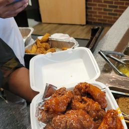 LUCRETIA’S KITCHEN - Updated November 2025 - 72 Photos & 84 Reviews ...