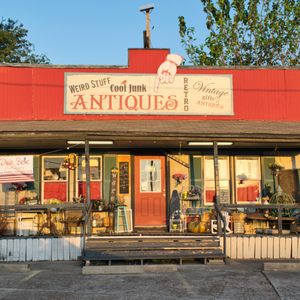 SPRING ANTIQUE MALL - Updated February 2025 - 74 Photos & 40 Reviews ...