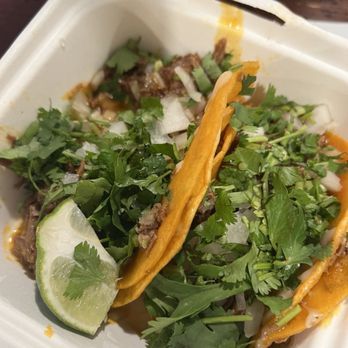 BIRRIA LES - Updated May 2025 - 69 Photos & 25 Reviews - 170 Bedford ...