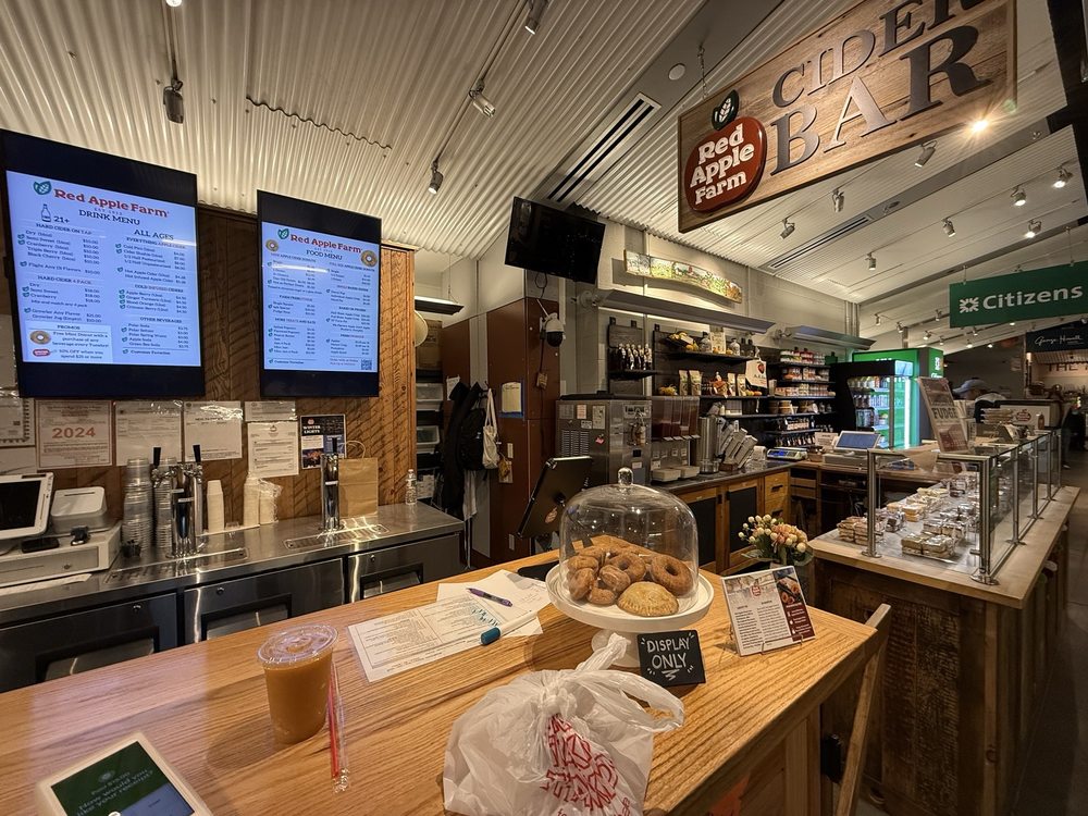 RED APPLE FARM - Updated October 2025 - 225 Photos & 134 Reviews - 100 ...