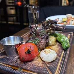 BLIND BUTCHER - Updated 05/2025 - 1016 Photos & 488 Reviews - 4058 18th ...