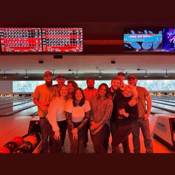 AMF STRATHMORE LANES - Updated July 2025 - 26 Photos & 60 Reviews ...