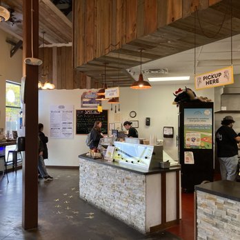 LOCAL PRESS EATERY - Updated December 2025 - 36 Photos & 50 Reviews ...